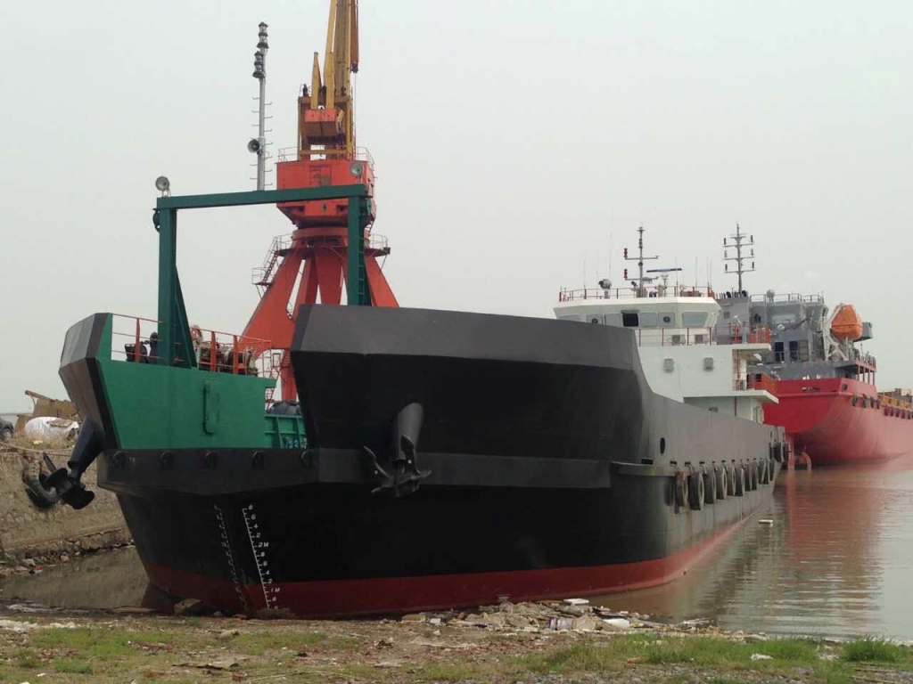 Used Barges | Global Workboats