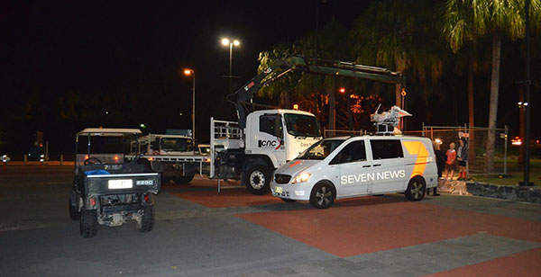 Crane Truck Hire | Brisbane | Gold Coast | Sunshine Coast | CNC Cartage ...