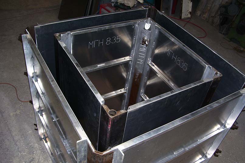 Products | Manhole Form Hire