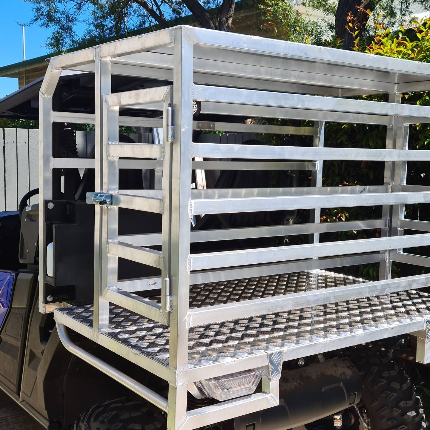 Aluminium Products | Available in Toowoomba, Ipswich, & Beyond | Razor ...