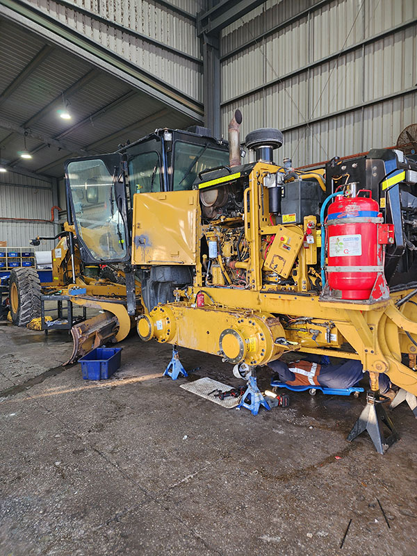 Gallery | Redland Bay mechanical repairs | Falcon Diesel