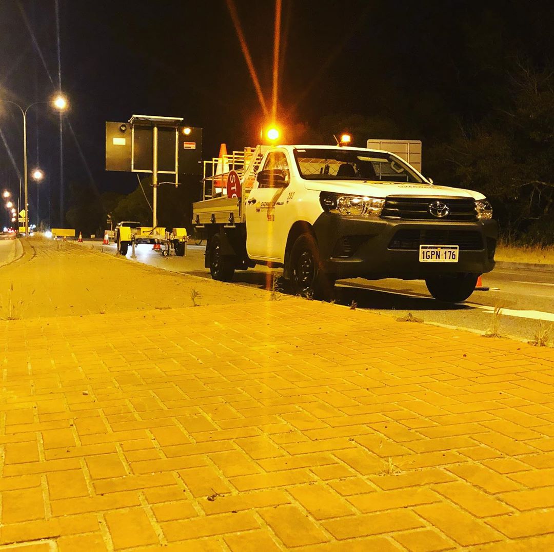 Traffic control signage hire | Overwatch Traffic Services